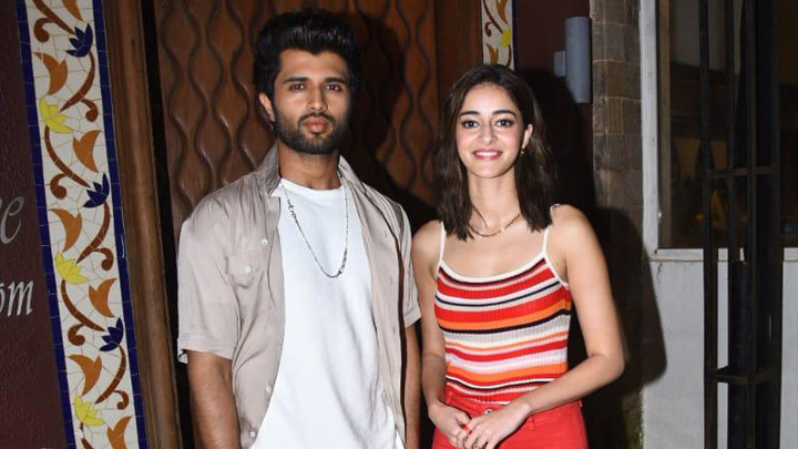 Vijay Deverakonda and Ananya Panday poses for paps post dinner ...
