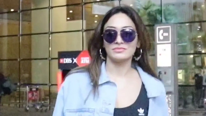Khushalii Kumar spotted at the airport | Images - Bollywood Hungama