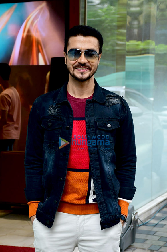 Photos Darshan Kumar, Khushali Kumar and Aparshakti Khurana snapped at ...