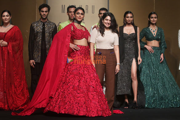 Photos Kriti Sanon, Mrunal Thakur, Diana Penty, Gauahar Khan turn ...