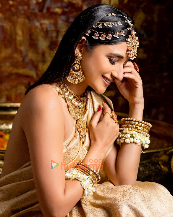 Kanika Mann Photos, Images, HD Wallpapers, Kanika Mann HD Images, Photos - Bollywood Hungama