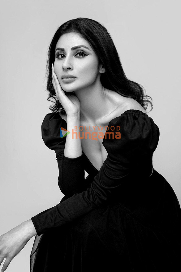 Mouni Roy Photos, Images, HD Wallpapers, Mouni Roy HD Images, Photos ...