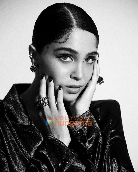 Sharvari Photos, Images, HD Wallpapers, Sharvari HD Images, Photos ...