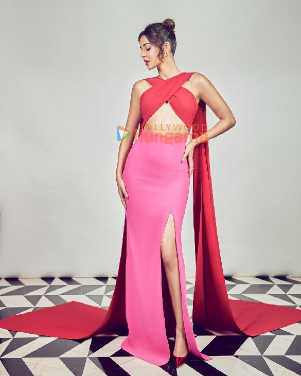 Ananya Panday Photos, Images, HD Wallpapers, Ananya Panday HD Images ...