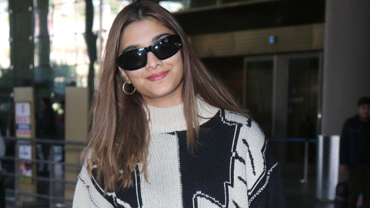 Saiee Manjrekar looks super cute in her black & white airport outfit ...