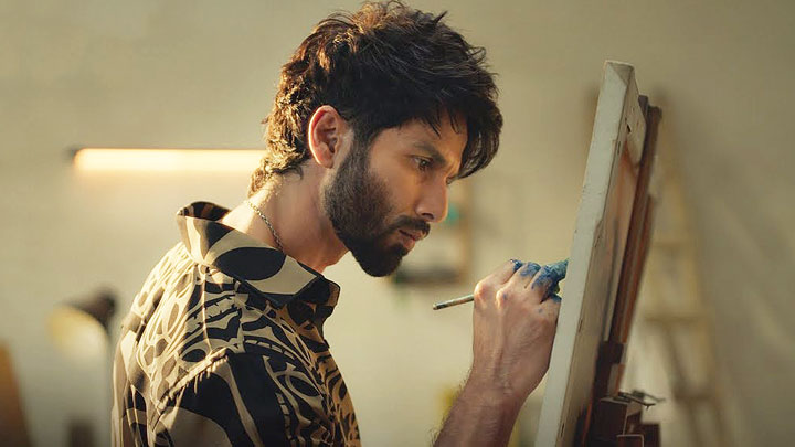 Shahid Ki Life Ka Naya Phase | Prime Video India | Farzi - Bollywood ...