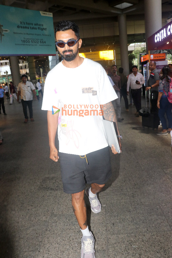 Photos Shilpa Shetty, Vidya Balan, Sherlyn Chopra and others snapped at the airport (1) | Kl ...