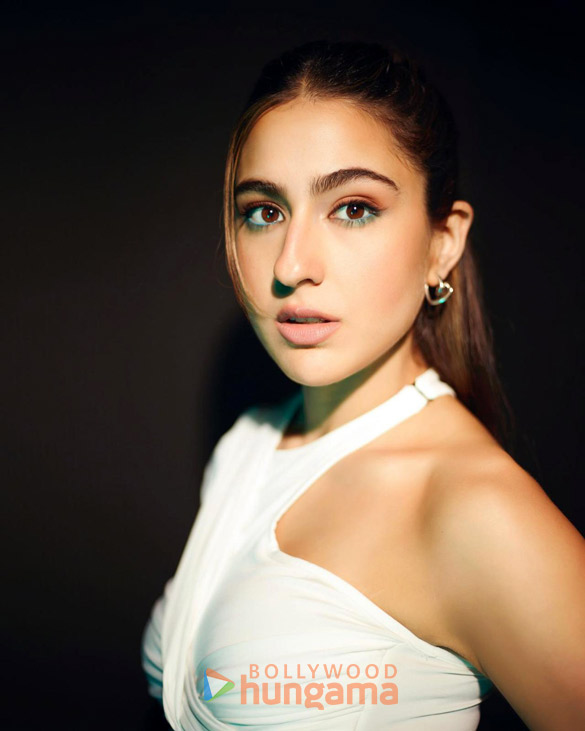Sara Ali Khan Photos, Images, HD Wallpapers, Sara Ali Khan HD Images ...