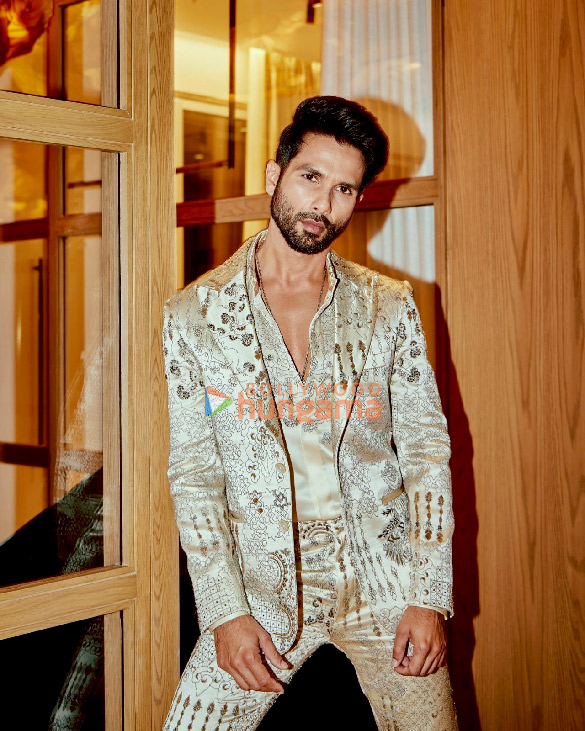 Shahid Kapoor Photos, Images, HD Wallpapers, Shahid Kapoor HD Images ...