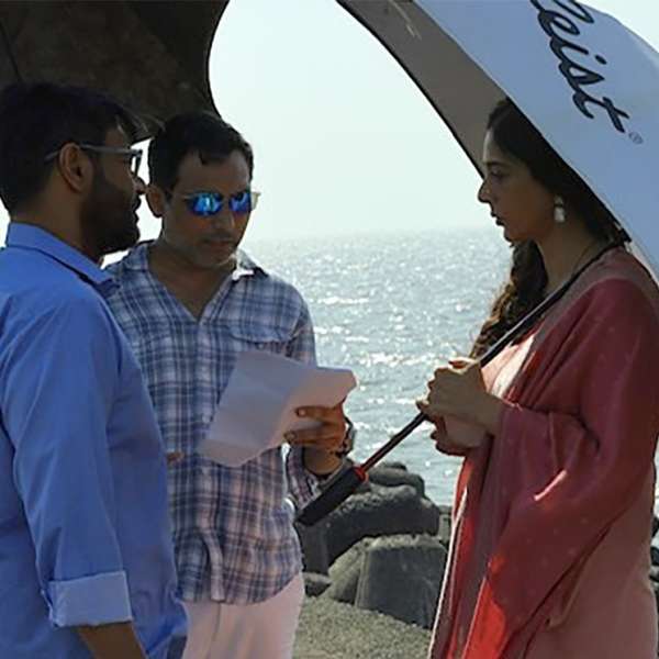 Tabu wraps the shoot for Neeraj Pandey’s next Auron Mein Kahan Dum Tha ... Tabu wraps the shoot for Neeraj Pandey’s next Auron Mein Kahan Dum Tha ...