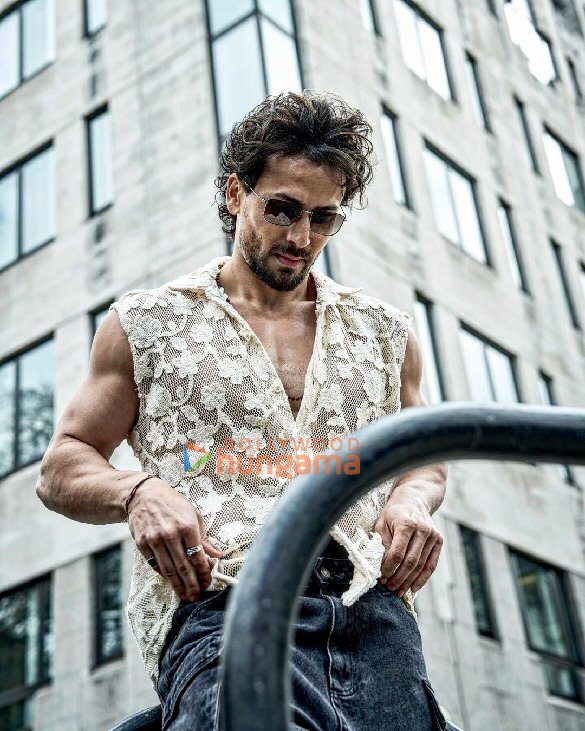 Tiger Shroff Photos, Images, HD Wallpapers, Tiger Shroff HD Images ...