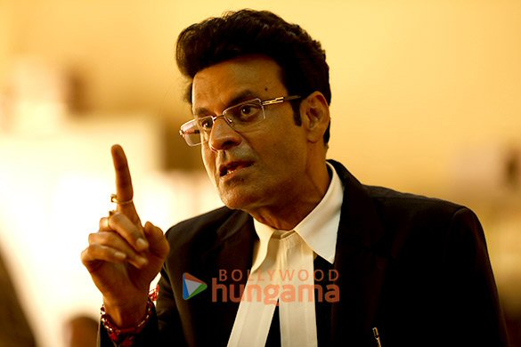 Sirf Ek Bandaa Kaafi Hai Movie Stills - Bollywood Hungama