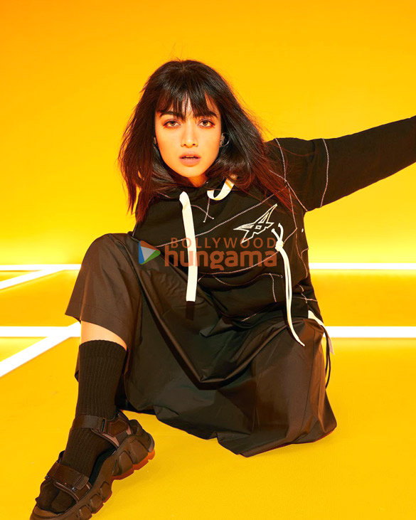 Rashmika Mandanna Photos Images Hd Wallpapers Rashmika Mandanna Hd Images Photos Bollywood