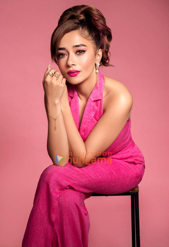 Tinaa Dattaa Photos, Images, HD Wallpapers, Tinaa Dattaa HD Images ...