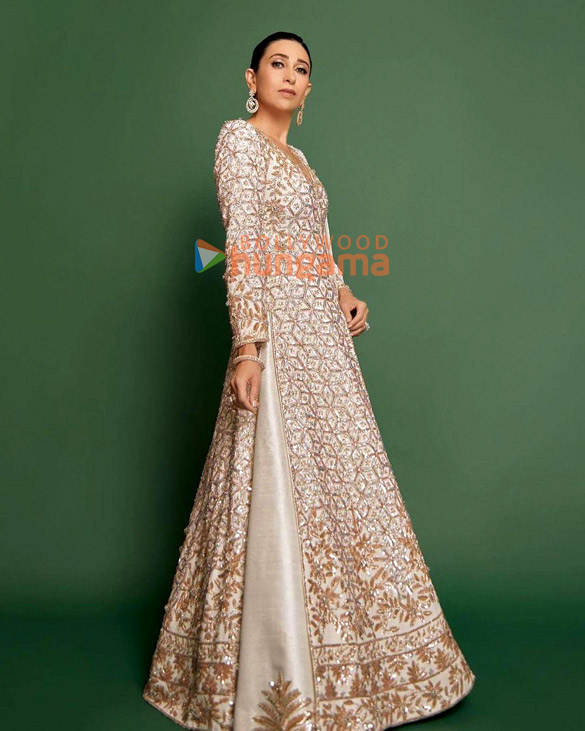 Karisma Kapoor Photos, Images, HD Wallpapers, Karisma Kapoor HD Images ...