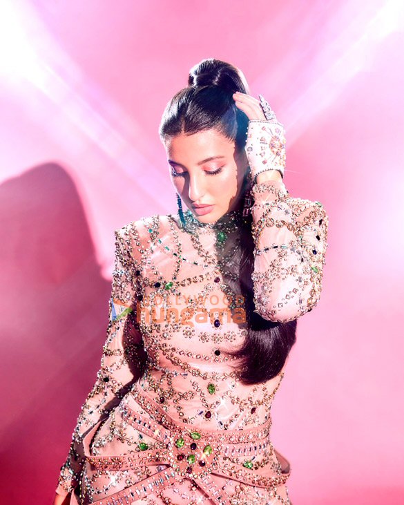 Nora Fatehi Photos, Images, HD Wallpapers, Nora Fatehi HD Images ...