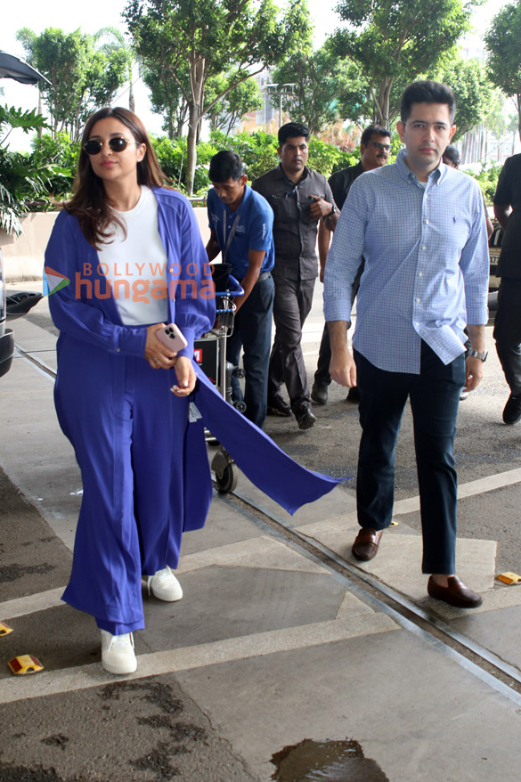 Photos Deepika Padukone, Ananya Panday, Parineeti Chopra and Raghav Chadha snapped at the ...