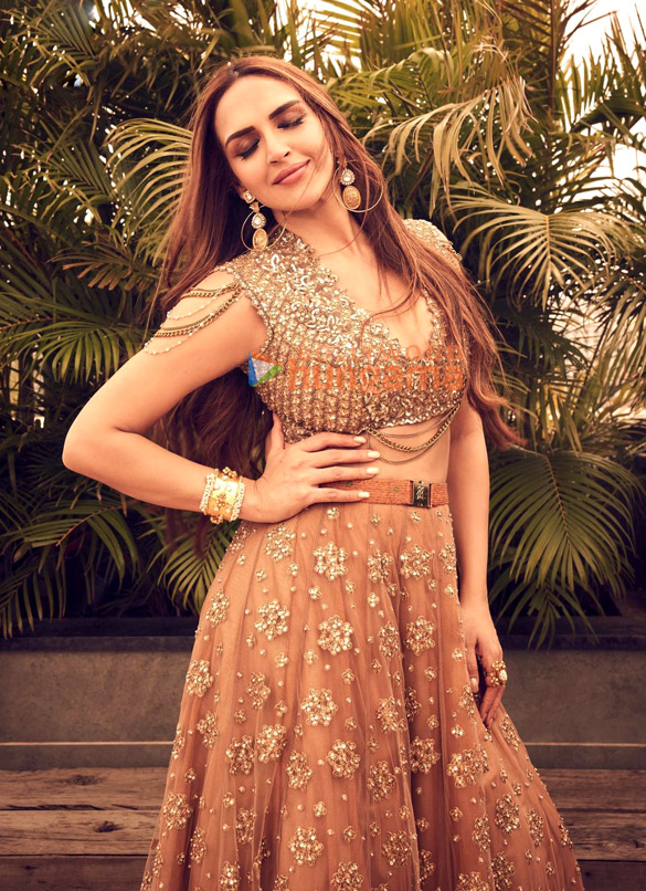 Esha Deol Photos, Images, HD Wallpapers, Esha Deol HD Images, Photos ...