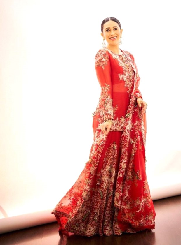 Karisma Kapoor’s floral lehenga exudes not only high style but also a ...