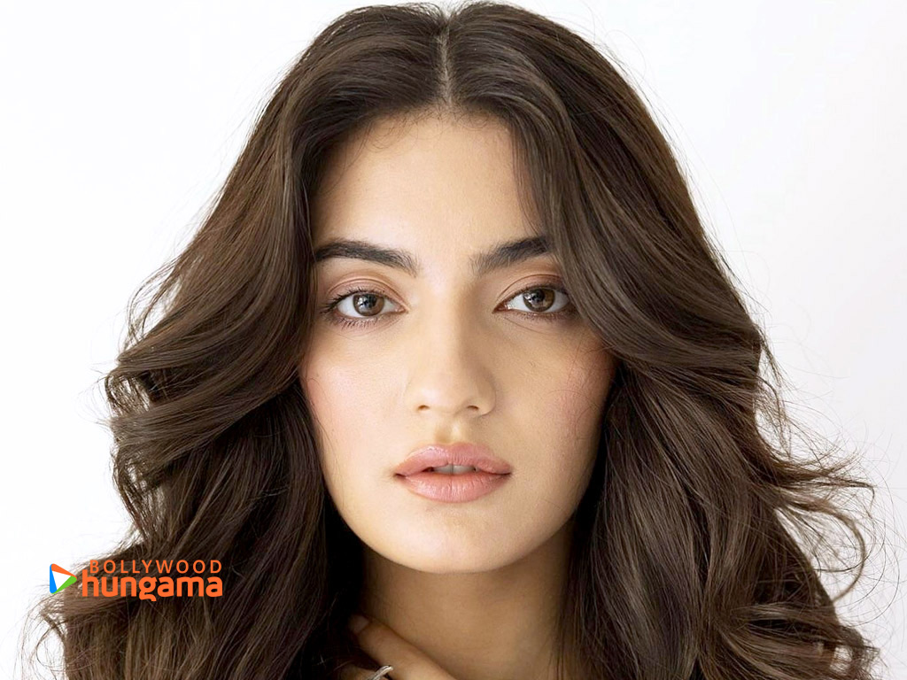 Pratibha Ranta Wallpapers | pratibha-ranta-1-7 - Bollywood Hungama