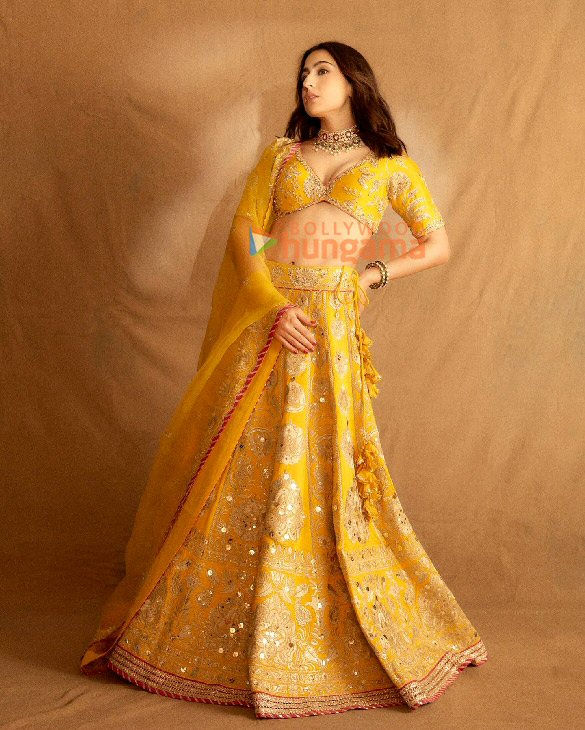 Sara Ali Khan Photos Images Hd Wallpapers Sara Ali Khan Hd Images Photos Bollywood Hungama