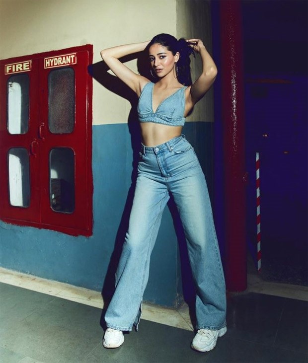Ananya Panday’s youthful denim delight: Crafting effortless street style statements : Bollywood ...