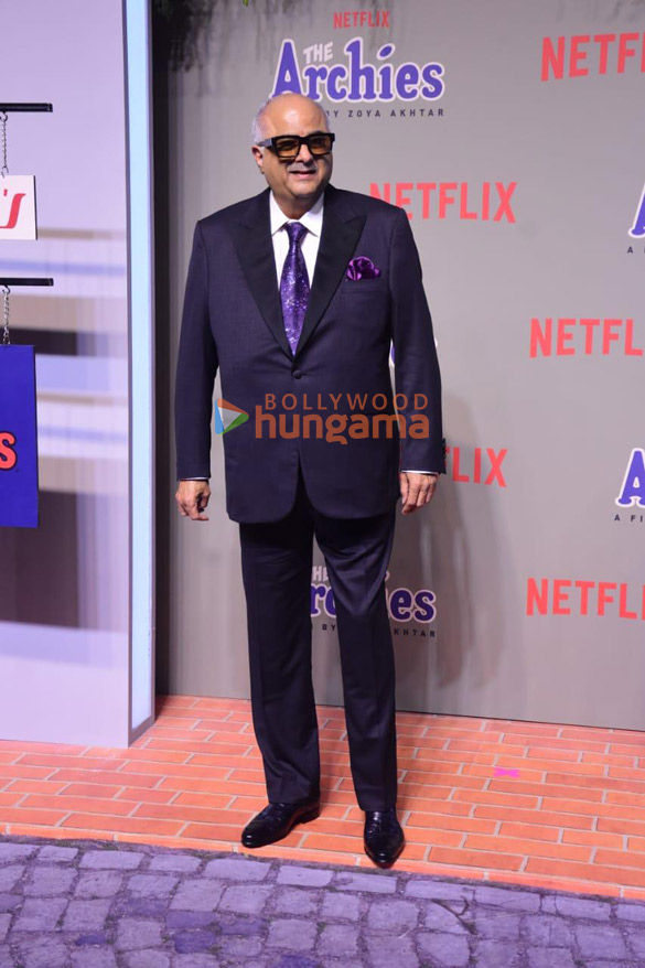 Photos Celebs grace the premiere of The Archies 1121 (11) | Boney ...