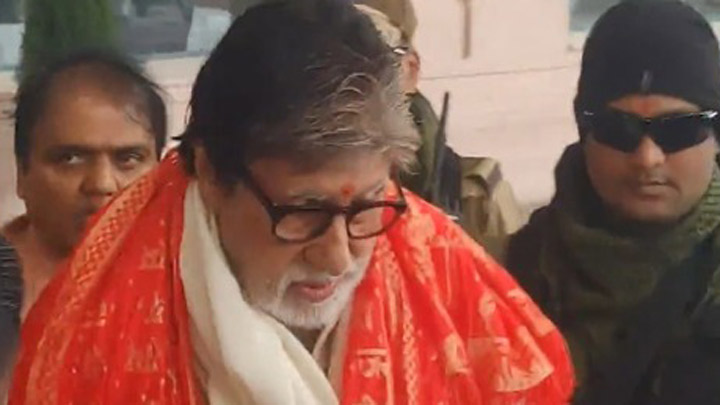 Amitabh Bachchan & Abhishek Bachchan get clicked at Ayodhya airport ...