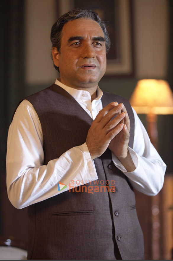 Main Atal Hoon Movie Stills - Bollywood Hungama