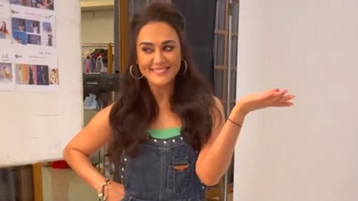 Preity Zinta shares a glimpse of her colourful New Year - Bollywood Hungama