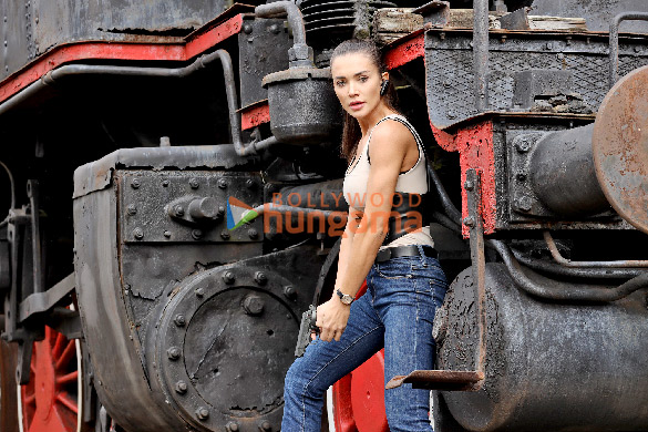 Crakk – Jeetegaa… Toh Jiyegaa Movie Stills - Bollywood Hungama