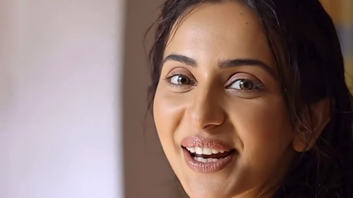 Dripping elegance with every move! Rakul Preet Singh - Bollywood Hungama