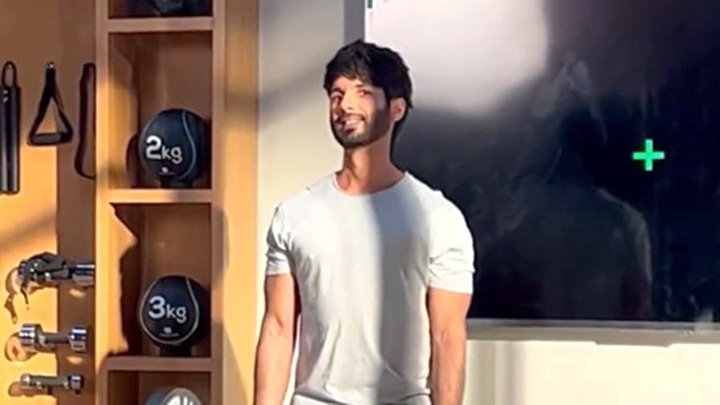 Watching Shahid Kapoor being all goofy and cute is a treat to the eyes ...