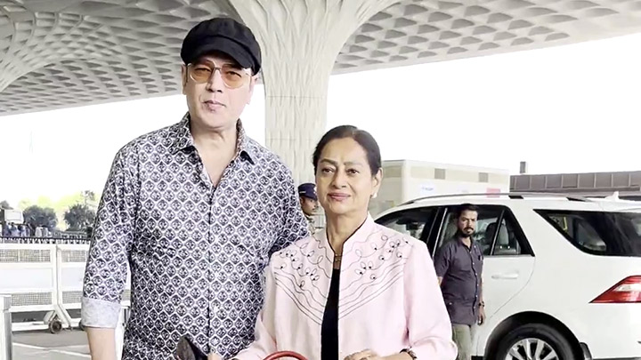 Aditya Pancholi spotted with wife Zarina Wahab at the airport , the couple always looks young as ...