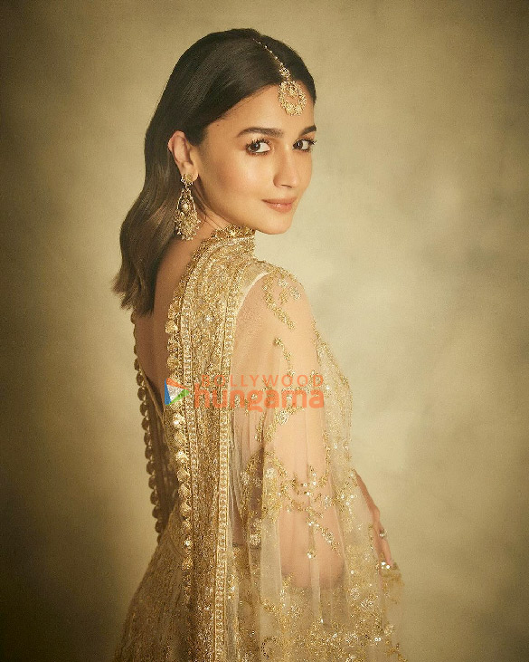 Alia Bhatt Photos, Images, HD Wallpapers, Alia Bhatt HD Images, Photos ...