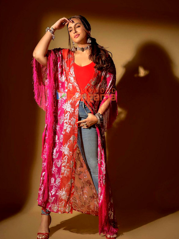 Huma Qureshi Photos, Images, HD Wallpapers, Huma Qureshi HD Images ...