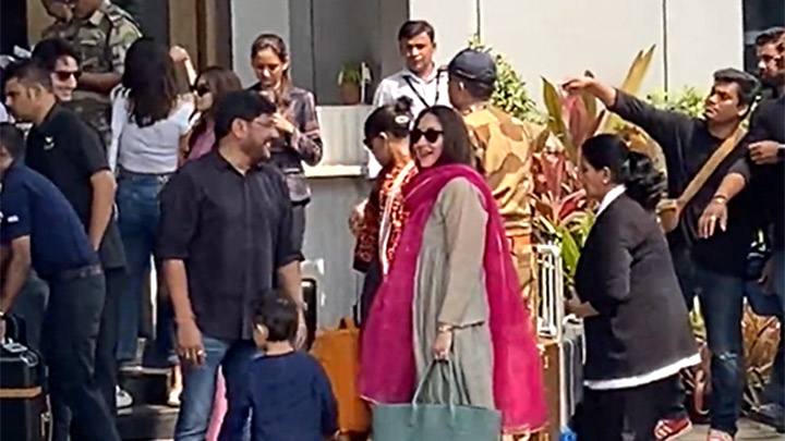 Saif Ali Khan & Kareena Kapoor Khan with baby Jeh & Taimur at the ...