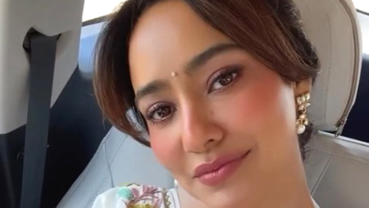 Can't stop falling for Neha Sharma's pretty smile! - Bollywood Hungama