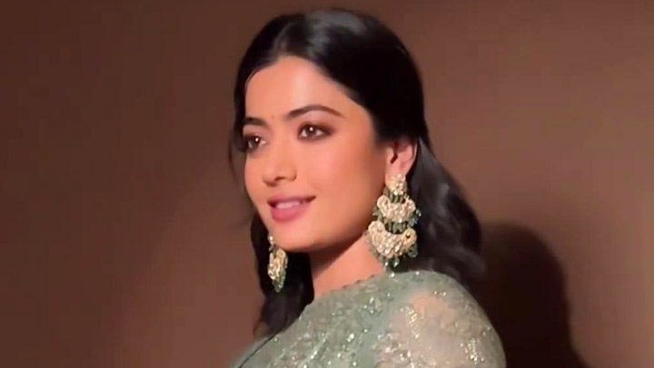 Falling in love with Rashmika Mandanna's breathtaking smile ...