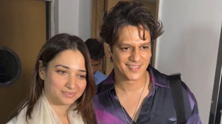Vijay Varma & Tamannaah Bhatia get clicked by paps as they watch ...