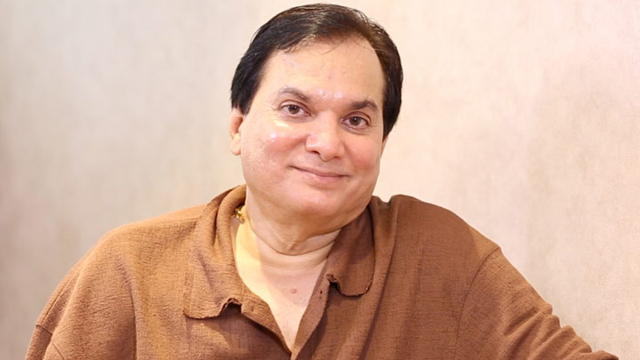 Lalit Pandit on DDLJ, 90s era, Kumar Sanu & more | Panchayat ...