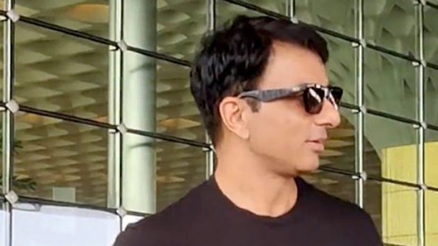 Paps demand Sonu Sood to keep ‘Beard wala look’ as he gets clicked at ...
