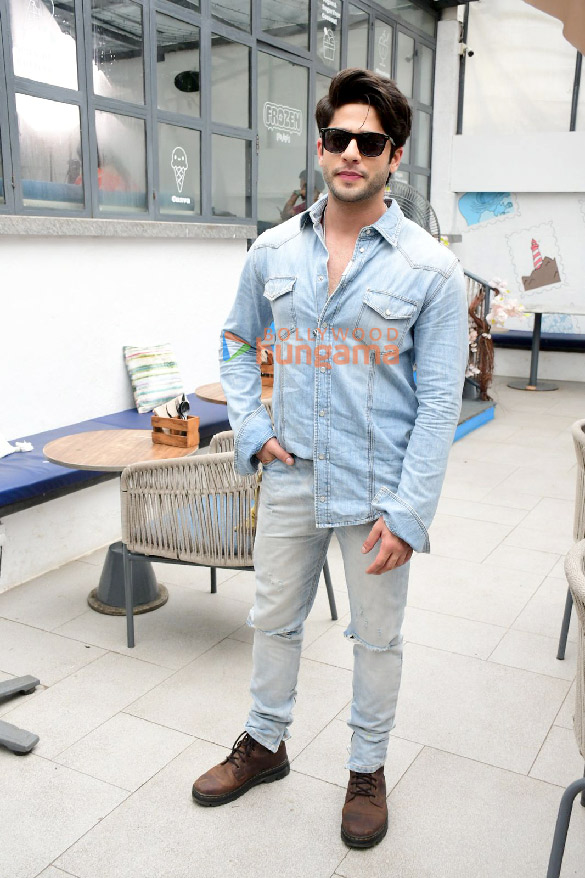 Photos Jibraan Khan snapped at Grounded Cafe in Bandra (4) | Jibraan ...