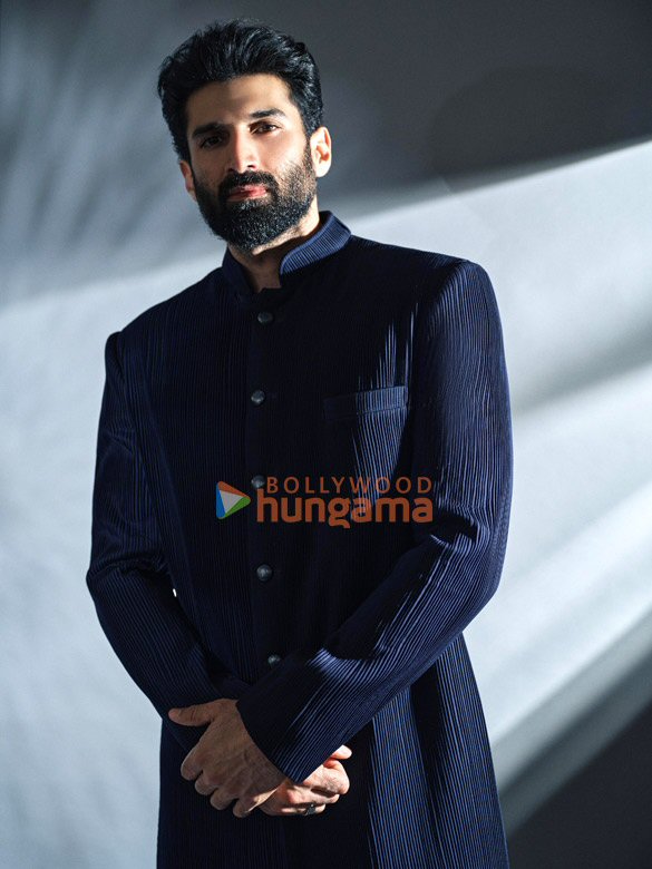 Aditya Roy Kapur Photos, Images, HD Wallpapers, Aditya Roy Kapur HD ...