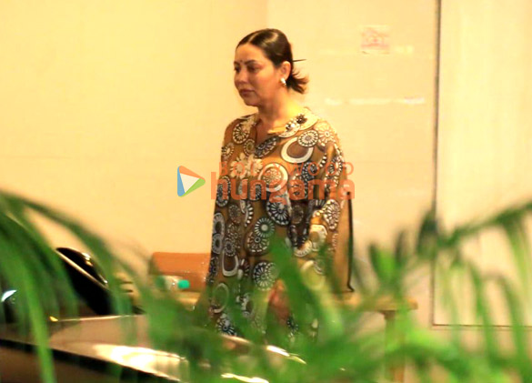 Photos Celebs arrive at Farah Khan’s house to pay last respects to ...