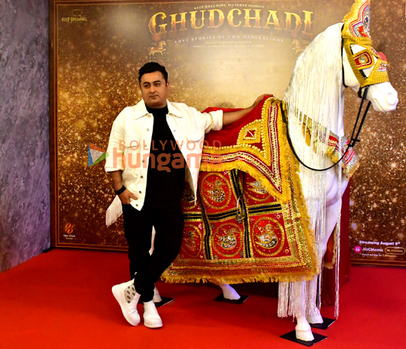 Photos Parth Samthaan, Khushalii Kumar, Raveena Tandon and others ...