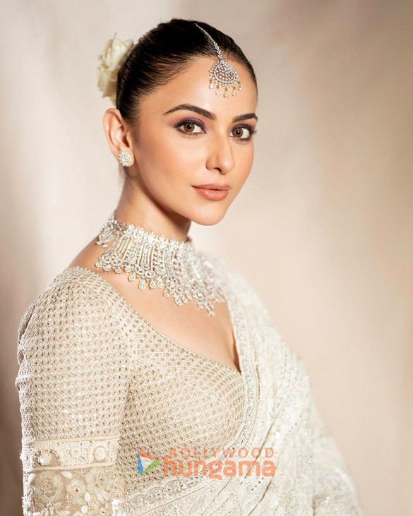 Rakul Preet Singh Photos, Images, HD Wallpapers, Rakul Preet Singh HD ...