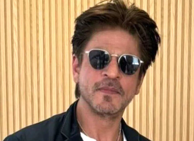 Shah Rukh Khan stuns fans with fresh look at IIFA Awards 2024 in Abu Dhabi 2024 : Bollywood News ...