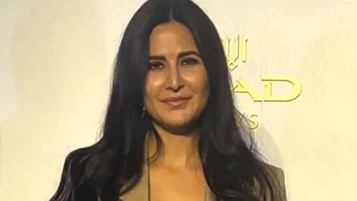 She has got the prettiest smile! Katrina Kaif - Bollywood Hungama