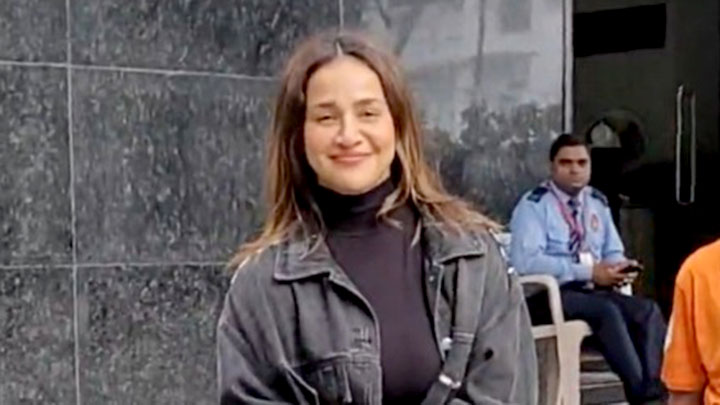 Aisha Sharma poses for the paps wearing cool black jacket - Bollywood ...